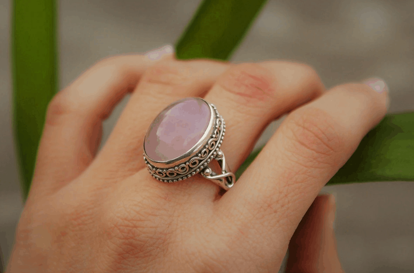 13 Stunning Rose Quartz Ring Ideas and Picks - Bijoux Inspire